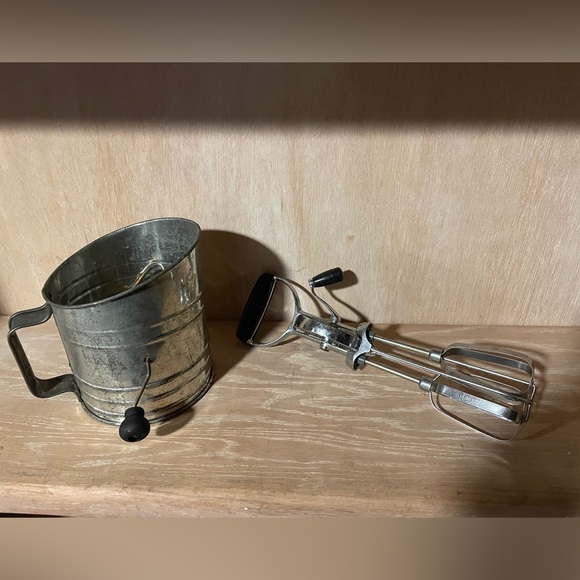 Vintage | Kitchen | Vintage Flour Sifter Handheld Stainless Steel Egg Beater Set | Poshmark